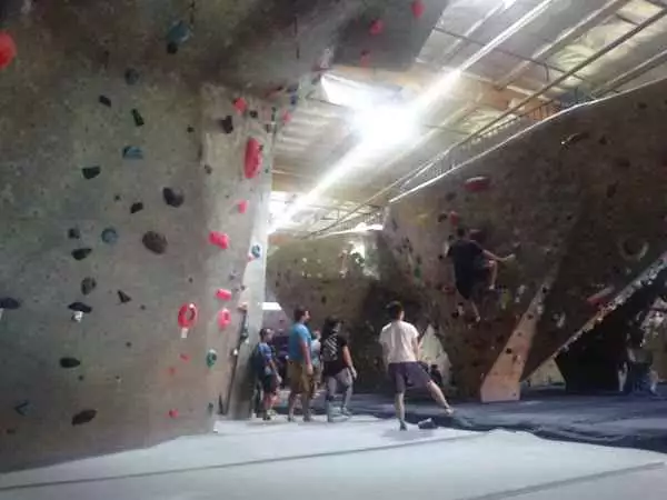 Hangar 18 Indoor Climbing Gym - South Bay, 4926 W Rosecrans Ave ...